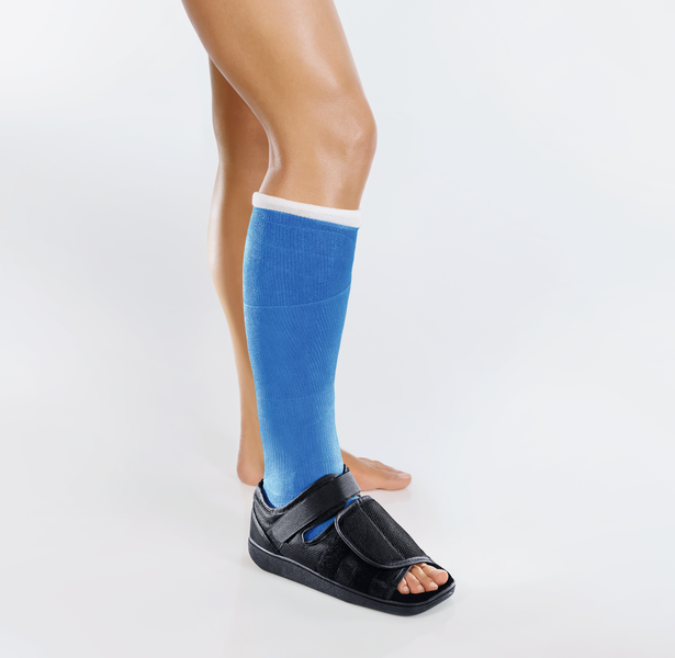 Activa Cellona Shoe (Adult) | Patient Choice Direct